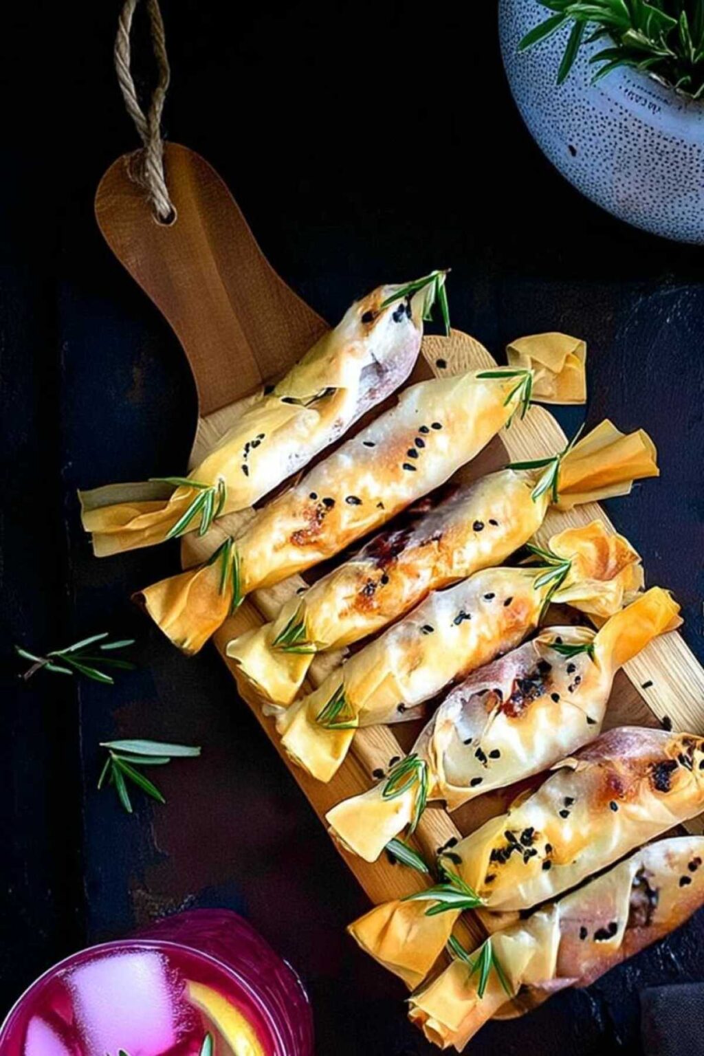 Cranberry and Brie Filo Crackers Recipe