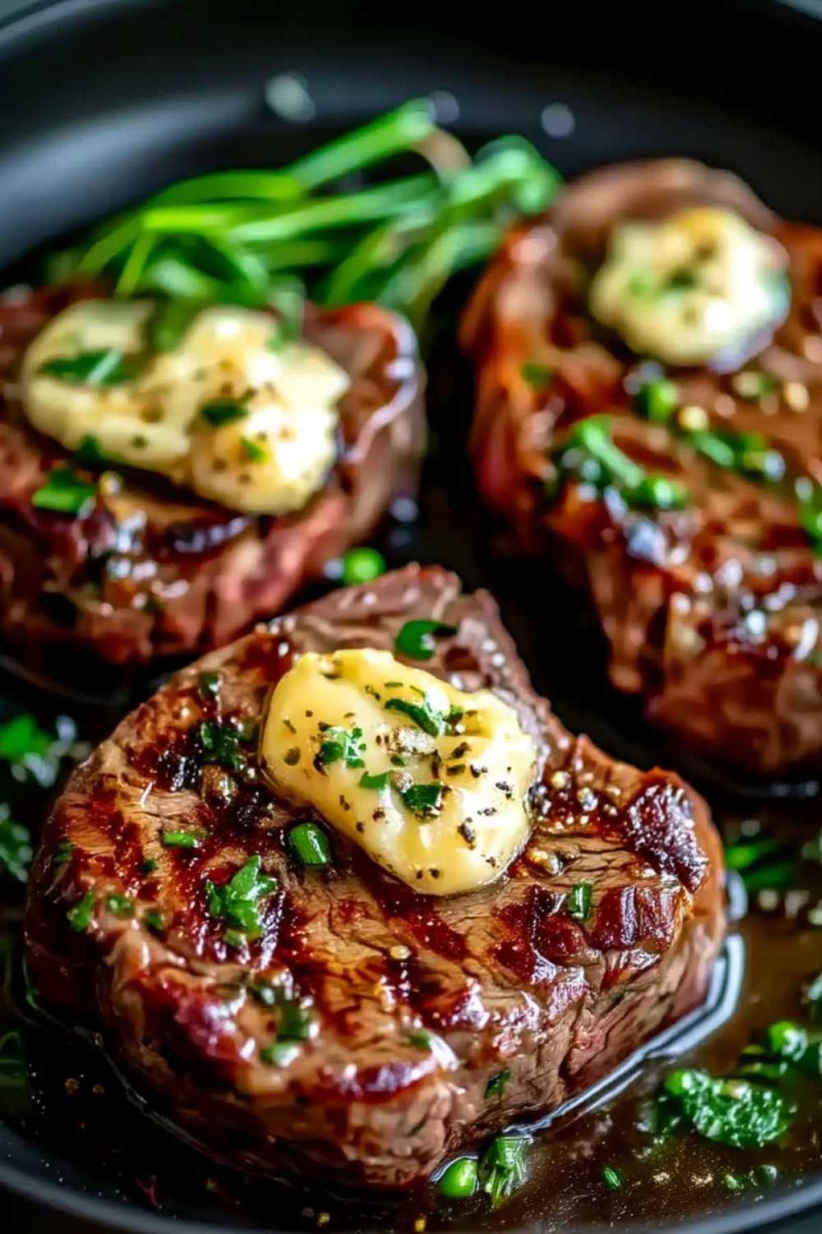 Pan Seared Steak with Garlic Butter – Easy 7 Step Recipe