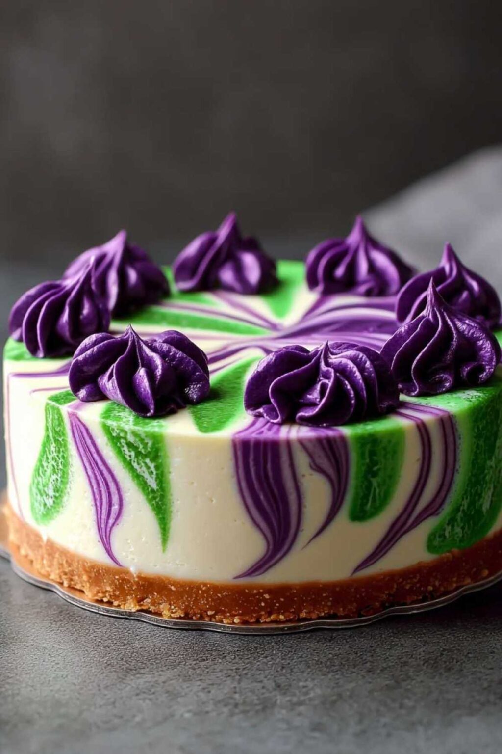Polyjuice Potion Swirl Cheesecake – Wizard Party Hit